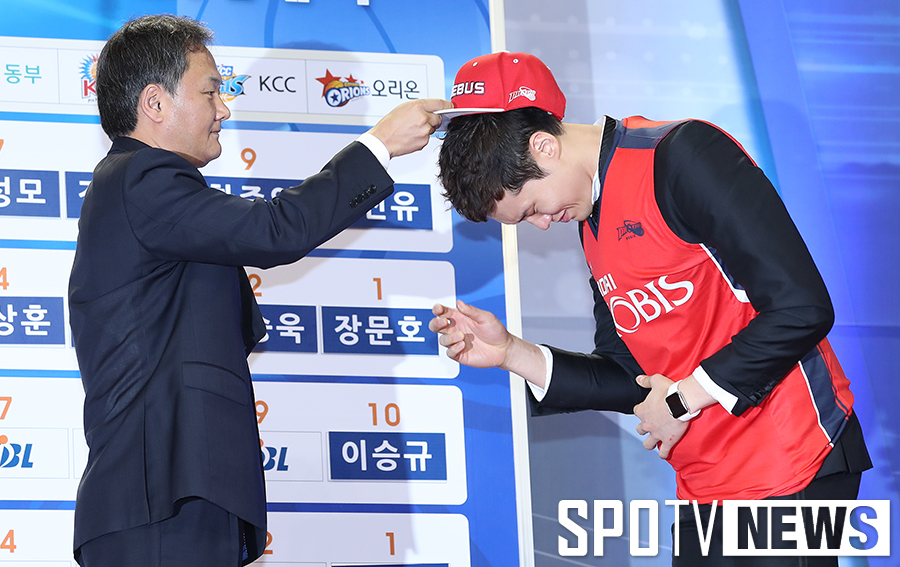 [포토S] 주긴완, 감격스러운 마지막 지명