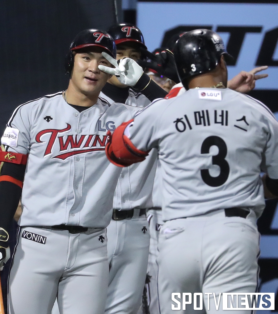 [포토S] 오지환, '어서 와 홈런 히요미'