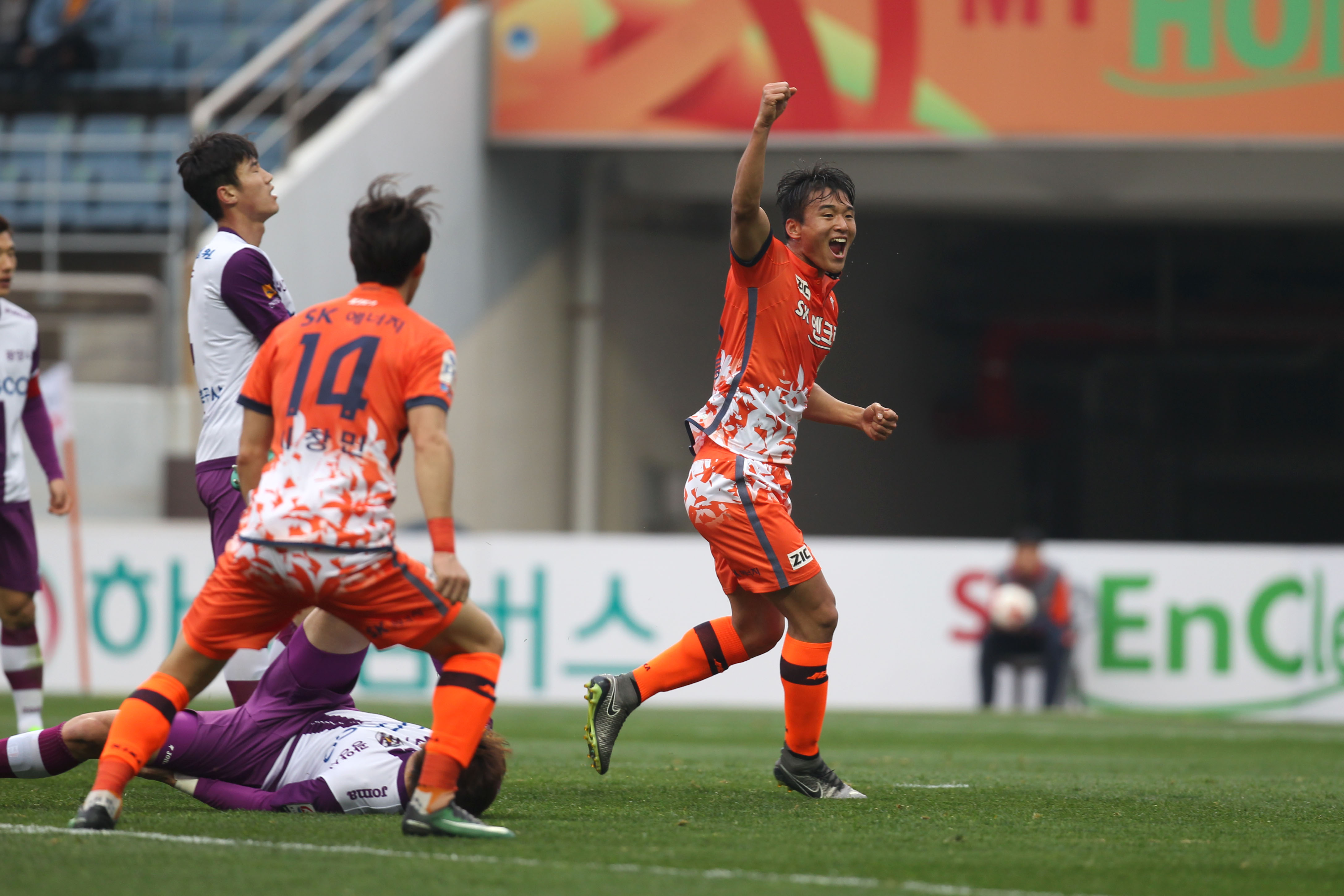 ‘데뷔 골’ 제주 이찬동, 클래식 3R MVP 선정