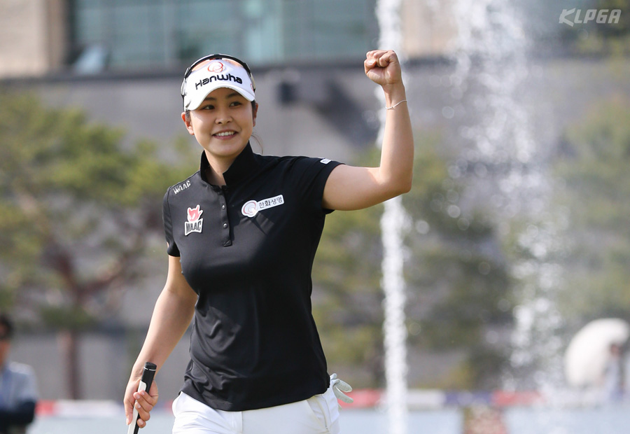 [KLPGA] 김지현, 125번째 대회에서 감격의 첫 우승
