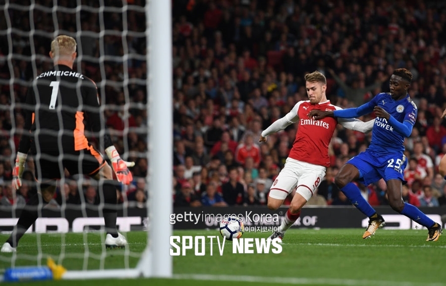 [EPL 3줄요약] '슈퍼서브 지루' 아스널, 레스터에 4-3 대역전극