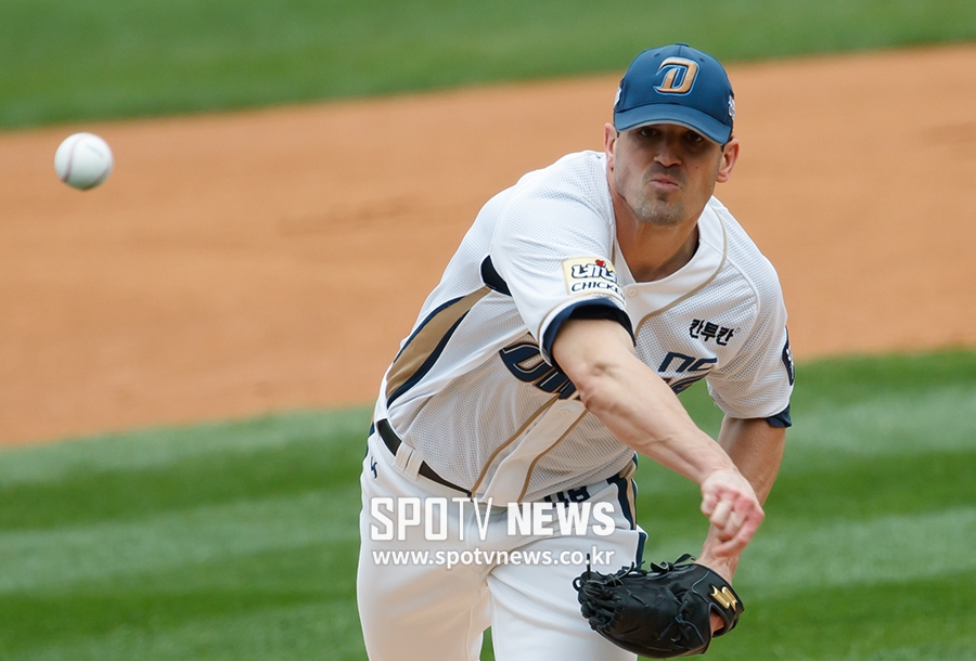 [2017 WC1] NC 맨쉽, PS 첫 등판 '4이닝 3실점'