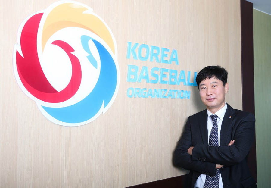 류대환 KBOP 신임 대표, KBO 사업권 부담 짊어졌다