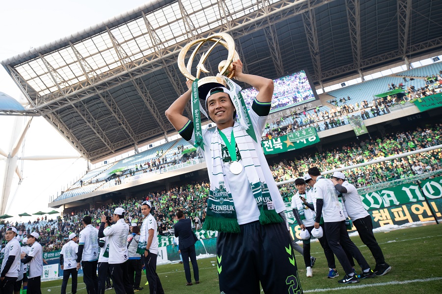 '전북 우승 확정포' 이동국, K리그1 33R MVP 선정
