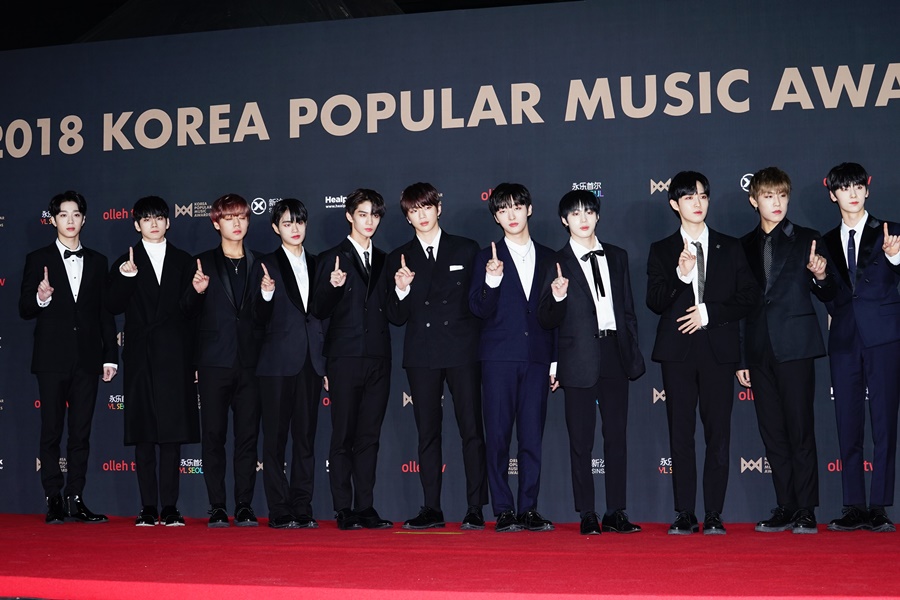 '2018 KPMA' 워너원, 4관왕…방탄소년단-트와이스 2관왕(종합)