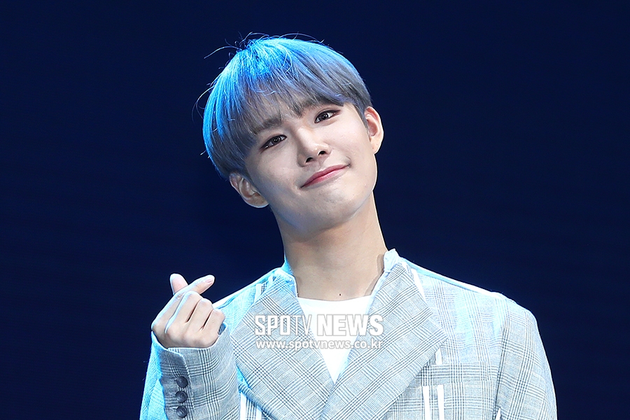 [포토S] CIX 승훈, '하트 받으세요~'