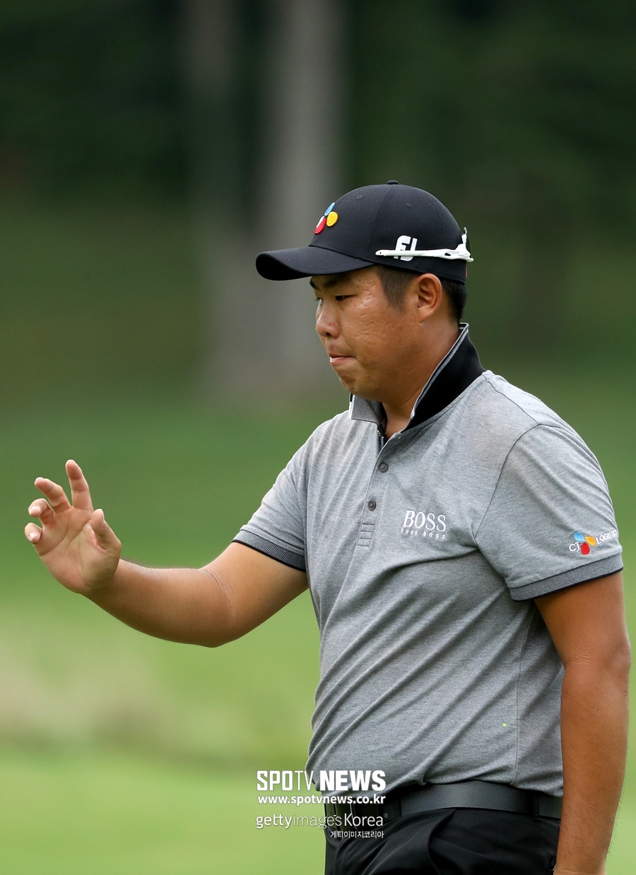 'PGA 첫 우승 코앞' 안병훈, 원덤 챔피언십 3R까지 1위