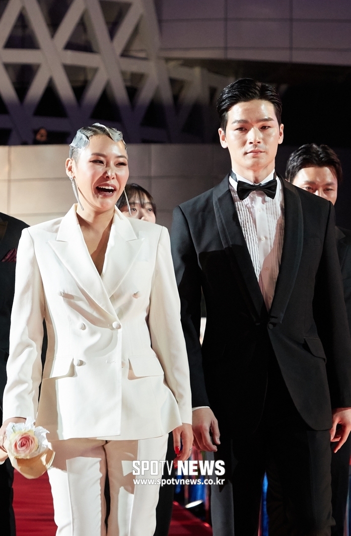 [24th BIFF]'공개열애 이상무' 치타♥남연우, 공식석상 애정표현[종합]