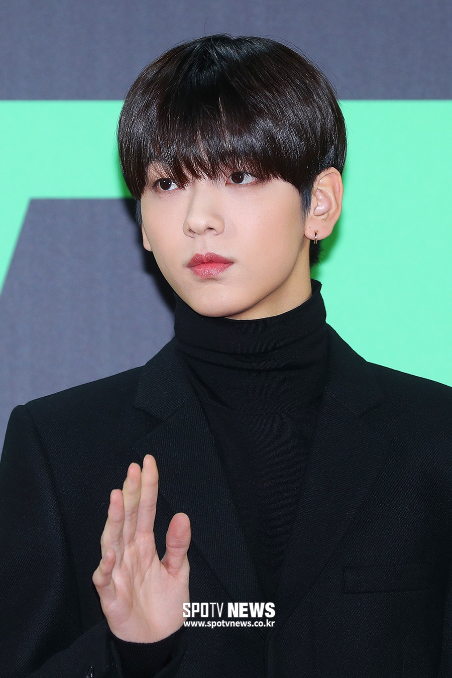 [포토S] TXT 수빈, 매혹적인 '냉미남' 포스