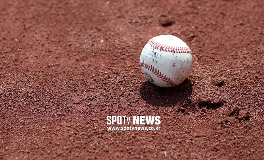 [SPO 이슈] KBO "개막 연기 마지노선은 3주…이후엔 144G 무너진다"