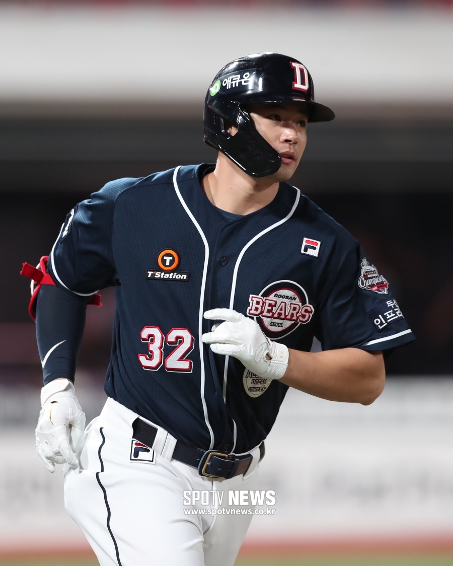 [창원 게임노트] 'DH2도 잡았다' 두산, '9회 2실책 자멸' NC 5-3 꺾고 3연승 질주