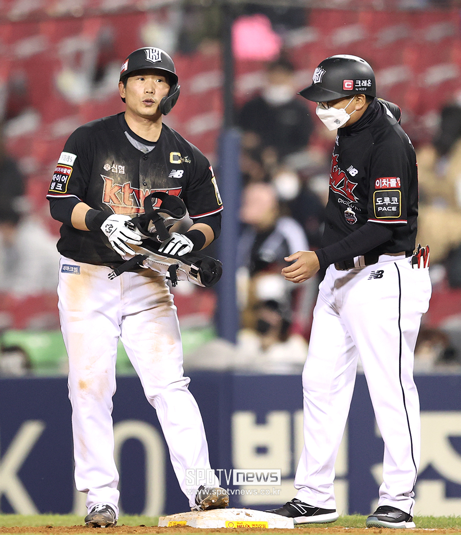 '후배 챙기는' KS MVP, "오윤석아 너가 주전선수다"