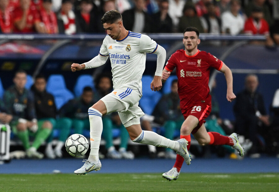 ‘돋보이네’ 한국 상대 우루과이 MF, UCL 우승 이끌었다