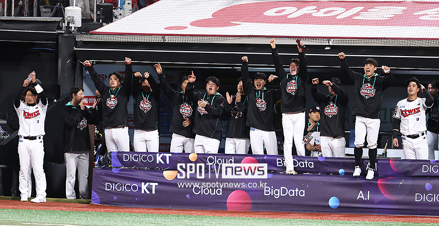 [WC1 게임노트] KIA 가을은 여기서 끝… 총력전 kt, 한 판에 끝내고 키움과 준PO 성사