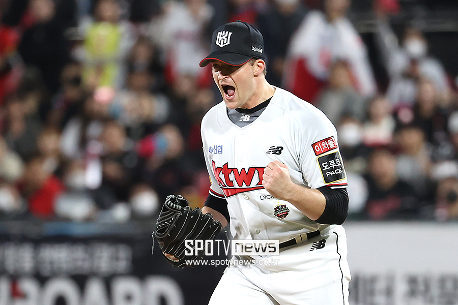 [WC1 게임노트] KIA 가을은 여기서 끝… 총력전 kt, 한 판에 끝내고 키움과 준PO 성사