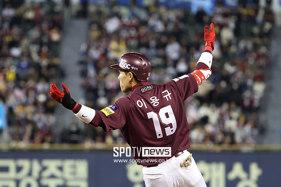 PO2 MVP 이용규 "이제 못 하면 후배들 앞에서 민망…조금은 떳떳해진 것 같다"