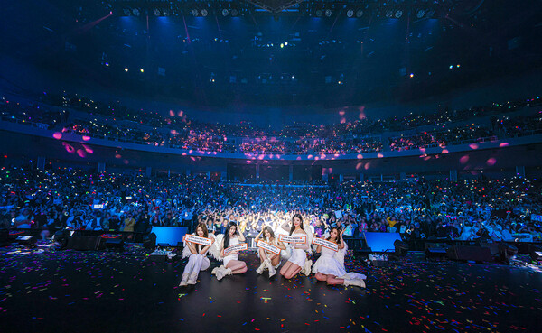 있지 첫 월드투어 La 콘서트 성공적 개최…보이즈 라이크 유 무대 최초 공개