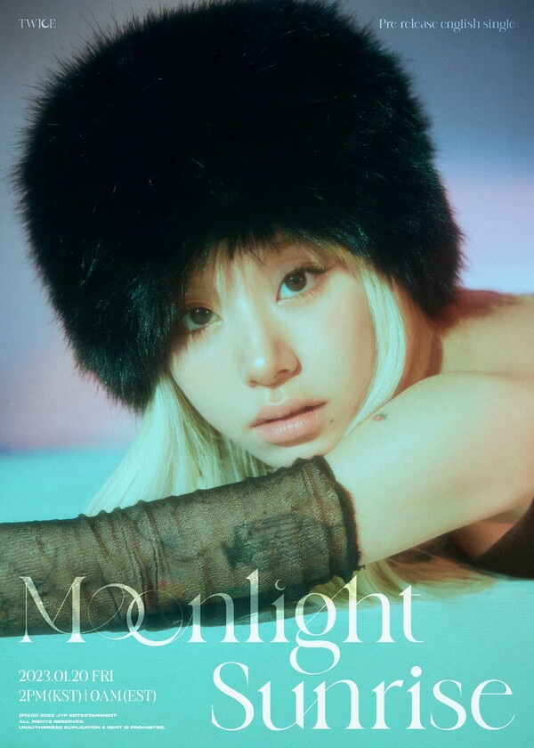 다현‧채영‧쯔위, 영어 싱글 '문라이트 선라이즈' 개별 이미지 속 고혹미 발산