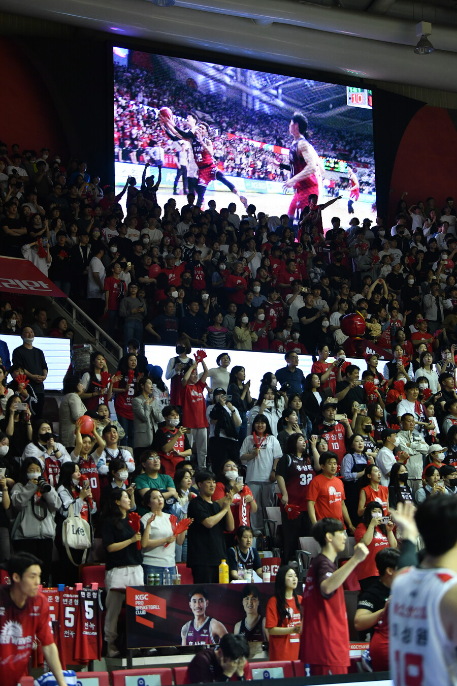 12년 만에 최고 인기…KBL 챔피언결정전 총 3만 7천 명 넘었다
