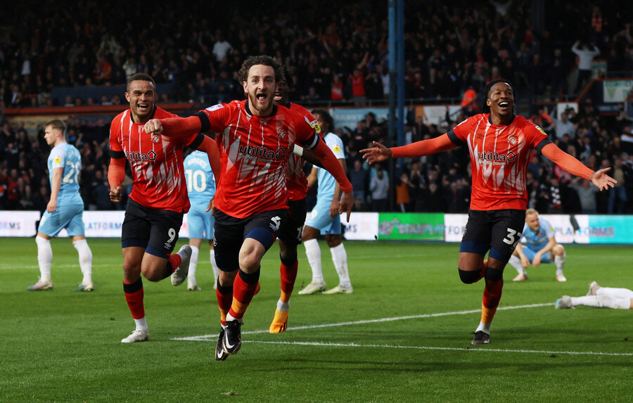 [SPO ISSUE]EPL 문턱 습관성 좌절…쌍용차도 후원했던 '루턴 타운의 기적' 일어날까