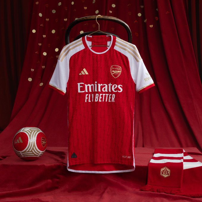아스날 새 유니폼 공개…'무패 우승' 20주년 에디션