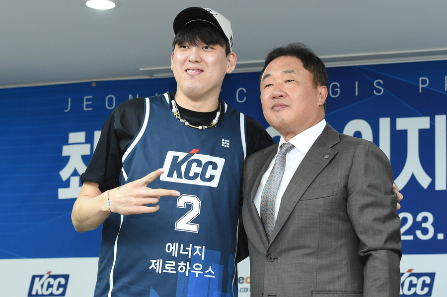 FA 내줬던 SK-KGC-KT-가스공사, 보상 선수 대신 현금 선택