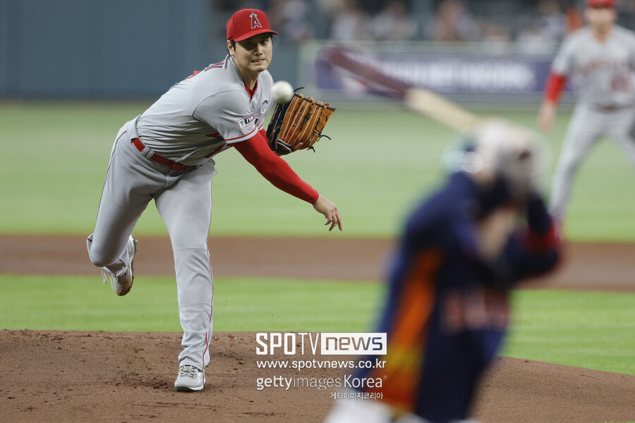 MLB 최고 마구가 오타니를 망쳤다? 폭투왕 불명예라니… 첫 사이영 신기루였나
