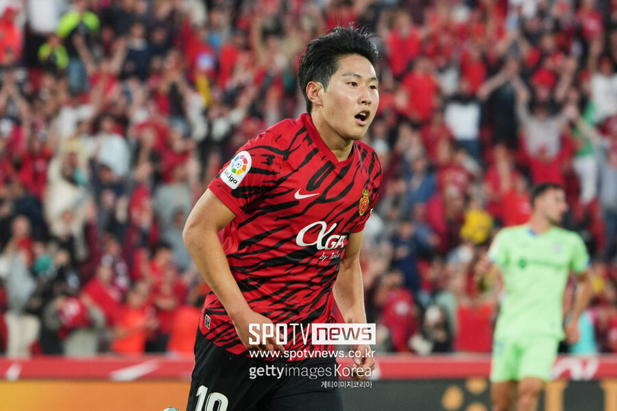 '완전 합의' 이강인(22, PSG) 임박 → "이적료 311억, 메디컬 통과"