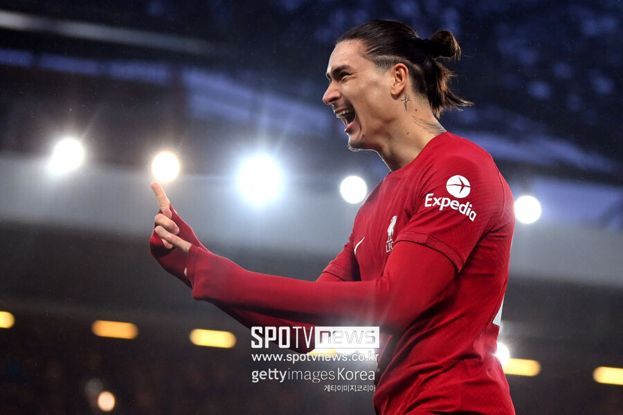 [SPO ISSUE]비호감 원하지 않으면 골로 증명해…단두대에 오른 '우루과이 특급'