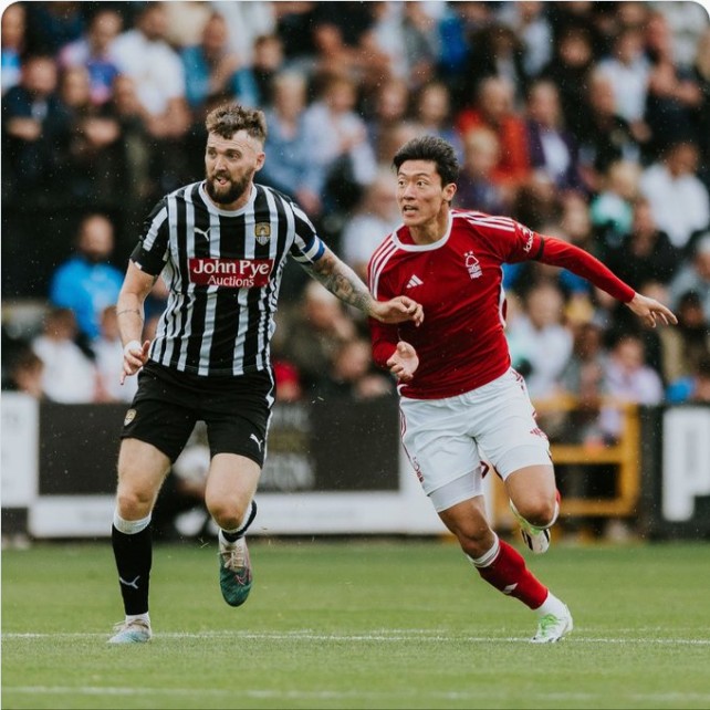 'EPL 데뷔' 노리는 황의조, 1분 만에 골망 출렁…"나쁘지 않았다" 평가