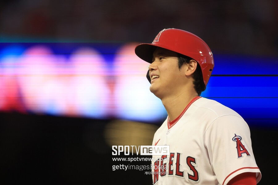 오타니의 '대포 한 방' 잠자던 LAA를 깨웠다…드라마같은 역전승, 기적의 PS행도 가능할까