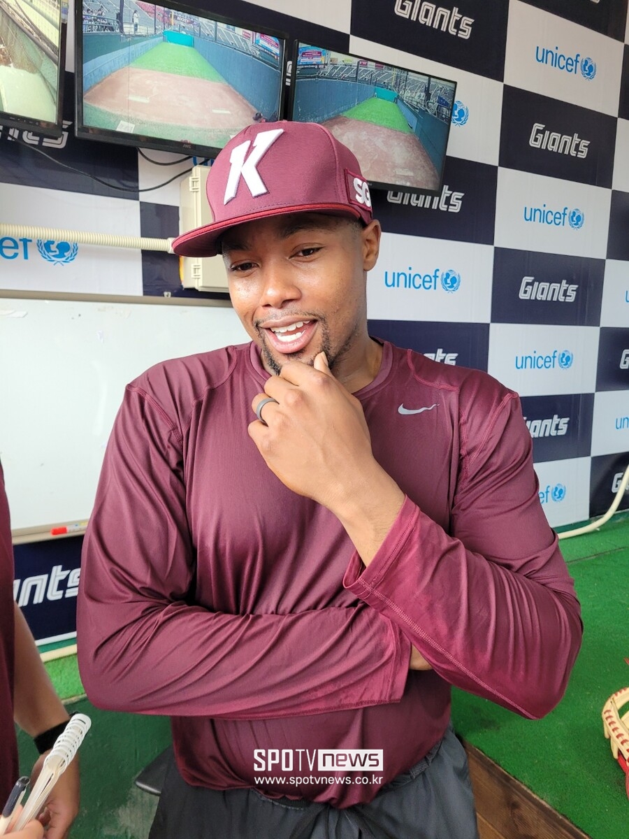 국가대표도 당했다…겨우 몸값 1억이라고 무시하지마