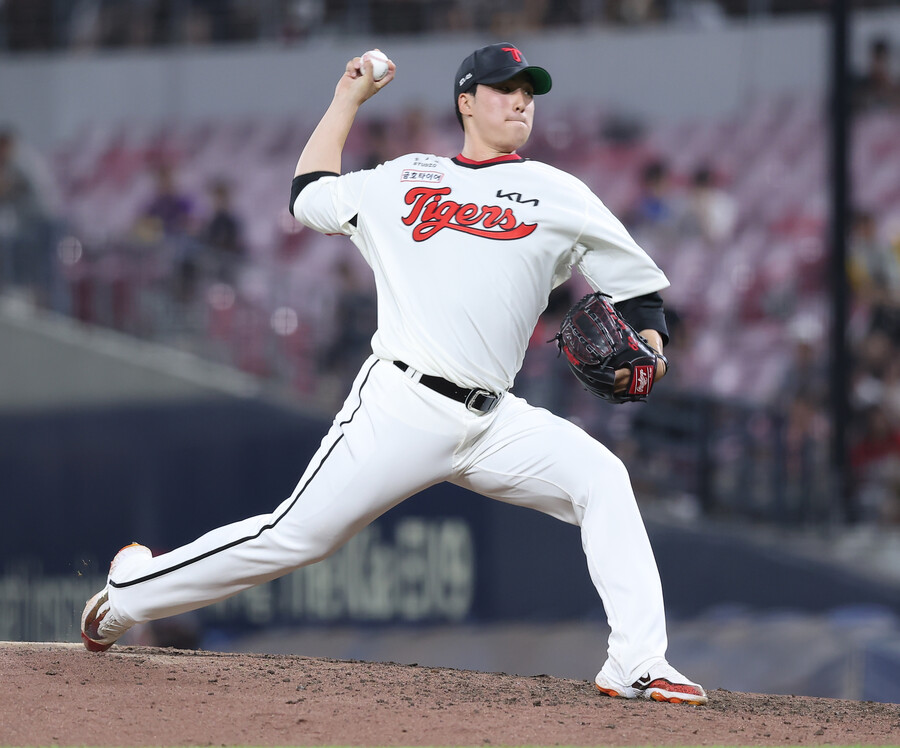 '34SV→32SV→?' KIA 마무리투수 방황 끝났나…사령탑은 "직구 구위 회복세" 긍정적 시선