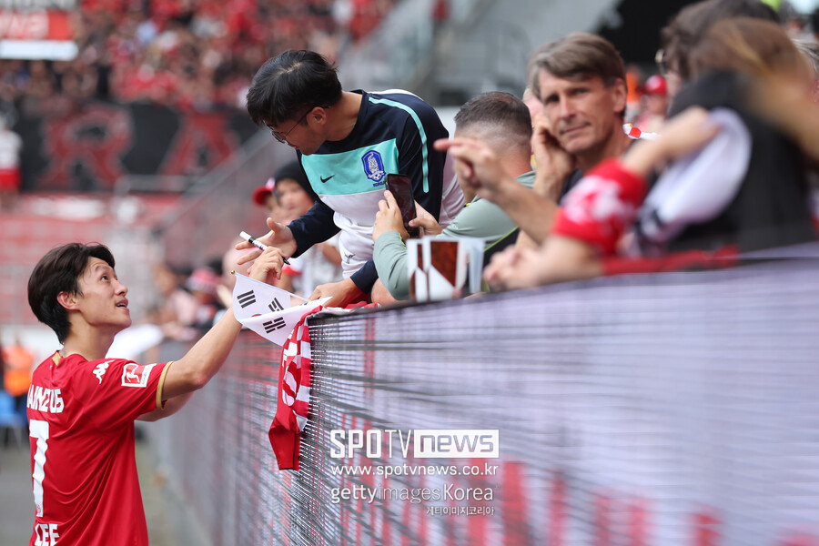 분데스리가 AMF 7위답네...프리시즌 득점포 가동