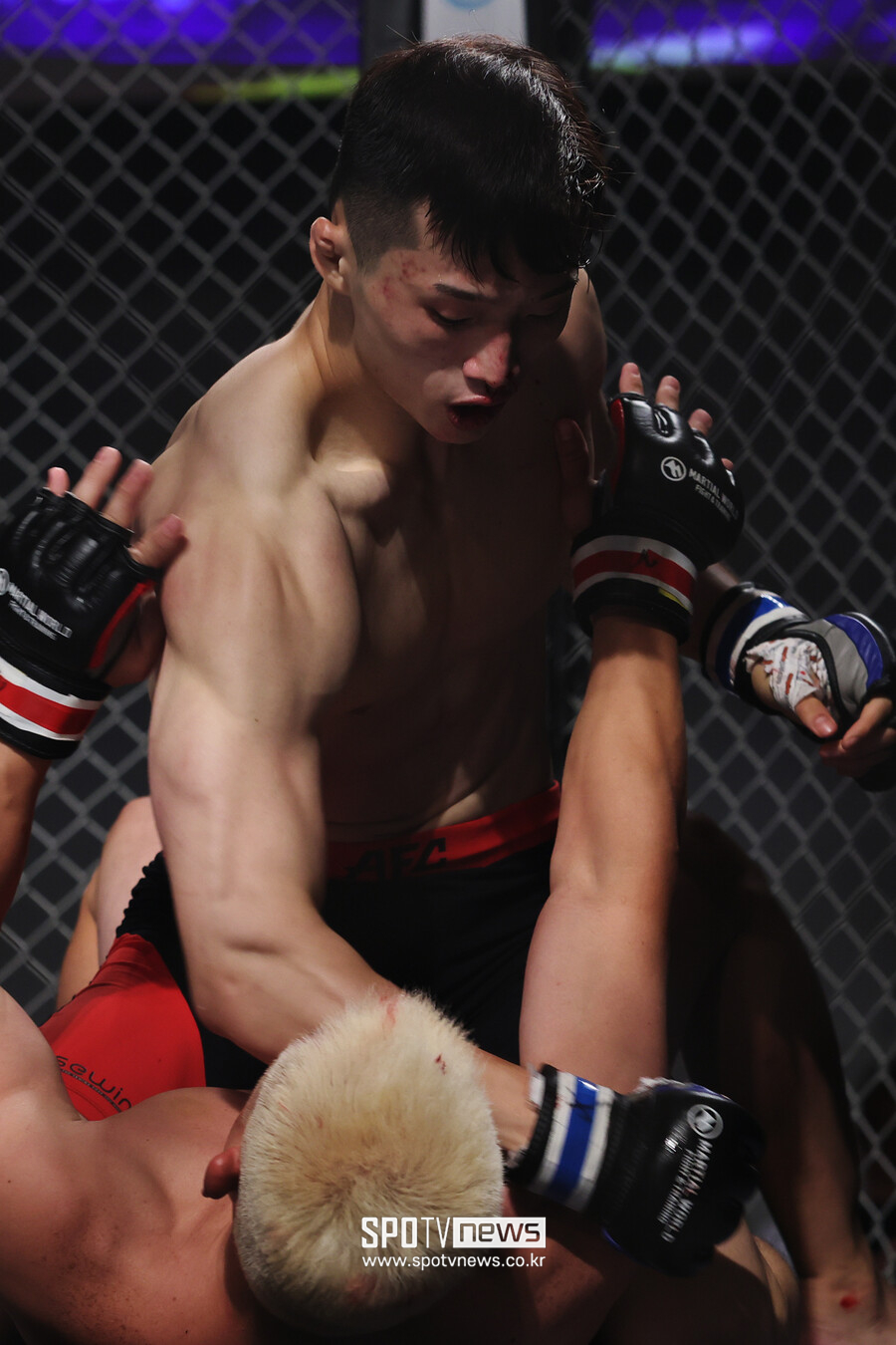 AFC 챔피언 유주상 6연승 질주…일본서 24초 TKO승 '두 번째 챔피언 벨트 차지'