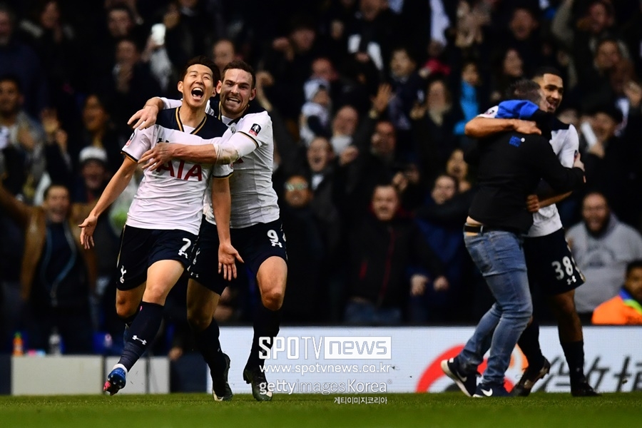 [UCL PO REVIEW] '손흥민 前 동료' 얀센 결승골…앤트워프, 수비수 퇴장에도 아테네 1-0 제압