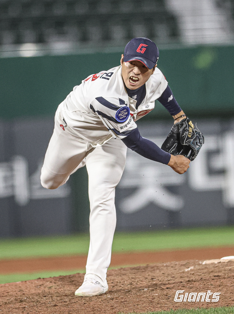 4실점 하며 대기록 기회 무산+팀도 6연패 수렁…그러나 누가 구승민에게 돌을 던지랴