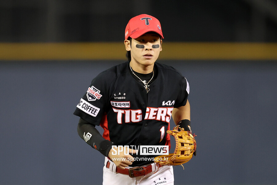 KIA 8연승 주역? ERA 0.50 에이스? KBO 8월 MVP 누구에게로