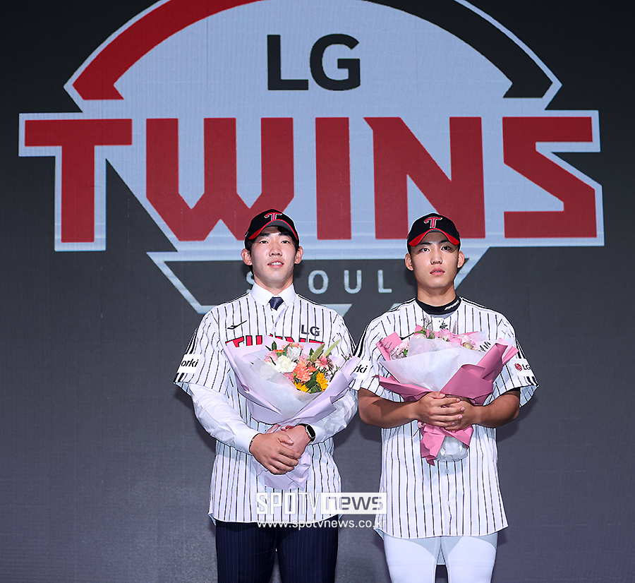 [SPO 창원] “발 빠른 선수 뽑아 달라 했다” LG 주력 좋은 신인 대거 입단…염경엽 감독도 흐뭇