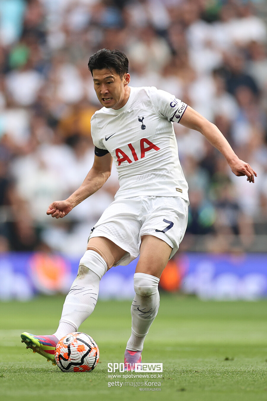 '입틀막 깜짝' 'SON ERA' 손흥민 주장 달고, 두 번째 'EPL 역사'…"역대 최초 98분 역전승"