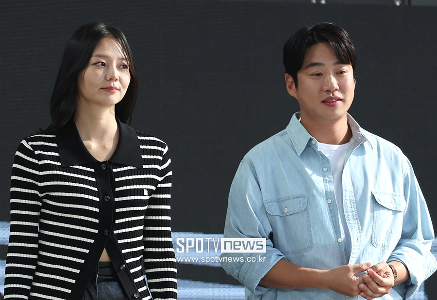 [BIFF]'LTNS' 이솜 "안재홍과 스킨십, 화끈하게…애매하면 안하는 게 나아"