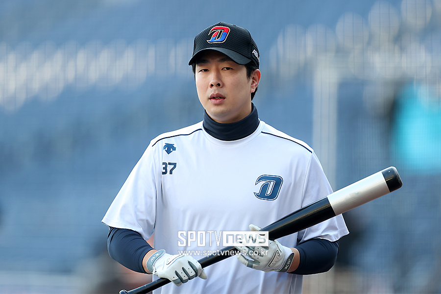 [준PO3 게임노트] '마틴 역전 3점포' 거침없는 공룡, 챔피언을 업셋 포식했다… NC, SSG에 3연승으로 PO 진출, kt와 KS 티켓 맞대결