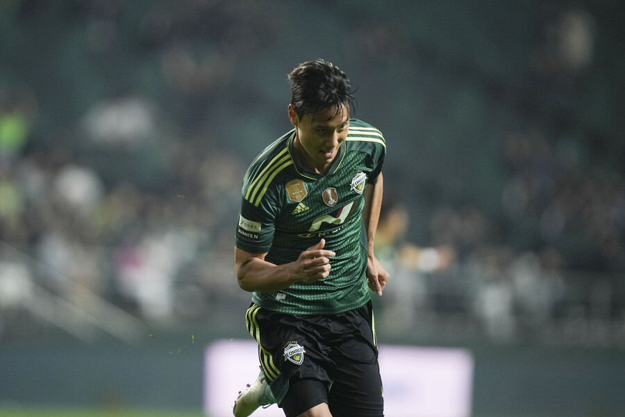 [SPO 피플]아시안게임 금메달이 백승호에게 준 여유라는 선물 "우승해야 ACL 간다"