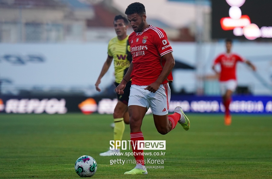 "이강인만큼 할까?" PSG, '15경기 2골' 하무스 완전 영입에 1130억 썼다