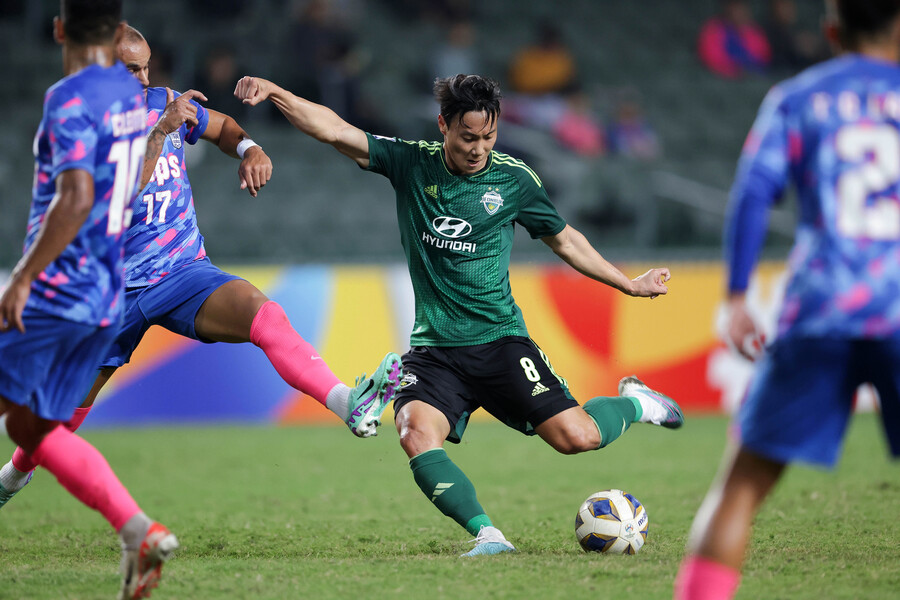 [SPO 피플]만족 모르는 송민규, ACL 16강-다음 시즌 ACLE 진출권 확보 '올인'