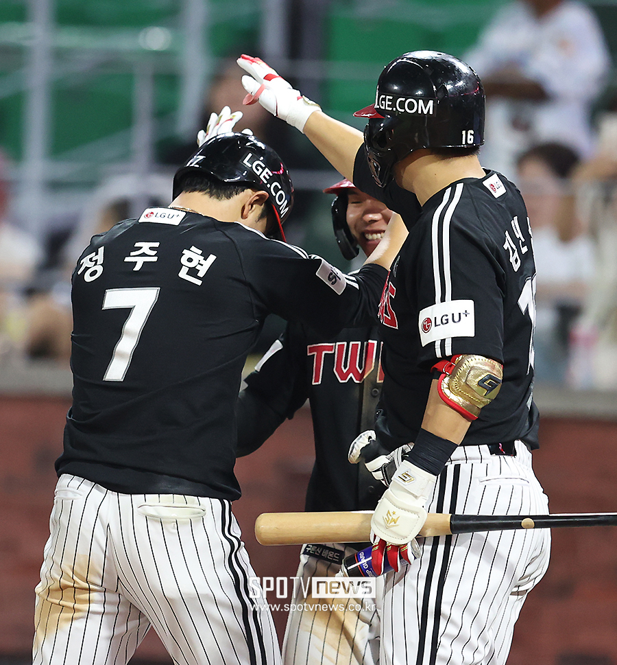 '33세인데 은퇴 선언' LG 정주현이 KS 우승하고 현역 포기한 이유