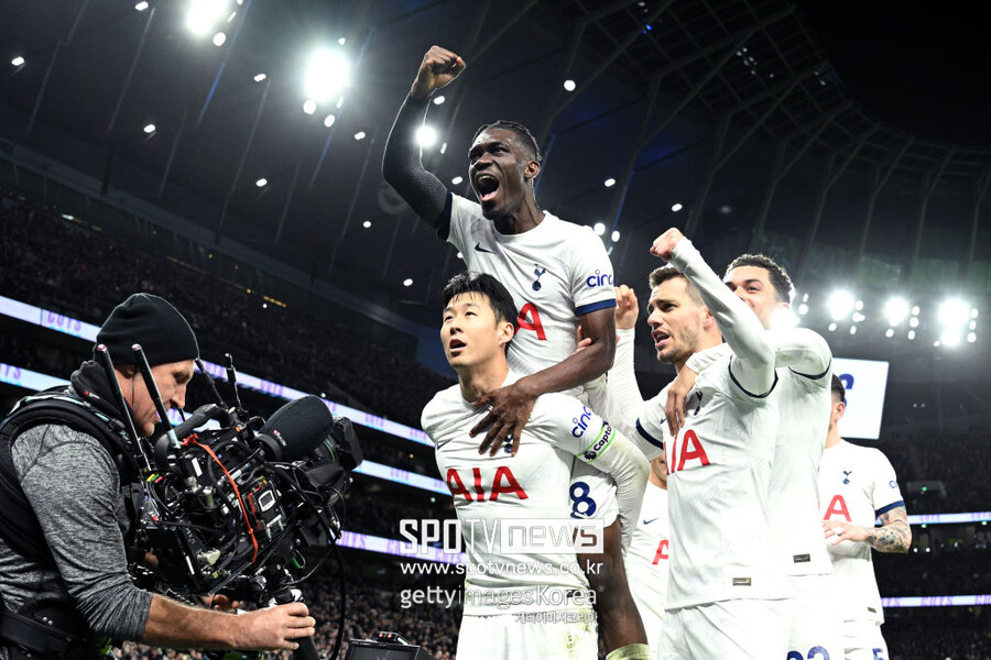 새 역사 쓴 손흥민, 2경기 연속 공격 포인트 도전...PL 17R 노팅엄vs토트넘, 16일 새벽 5시 SPOTV ON 생중계