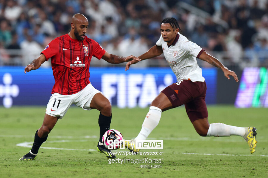 [CWC REVIEW] '슈팅 수 24-1' 맨시티, 일본 우라와 3-0 완파…브라질 플루미넨시와 결승전