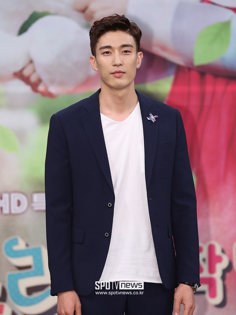 상간남 피소 강경준 부적절한 대화 폭로 보고 싶네→안고 싶다