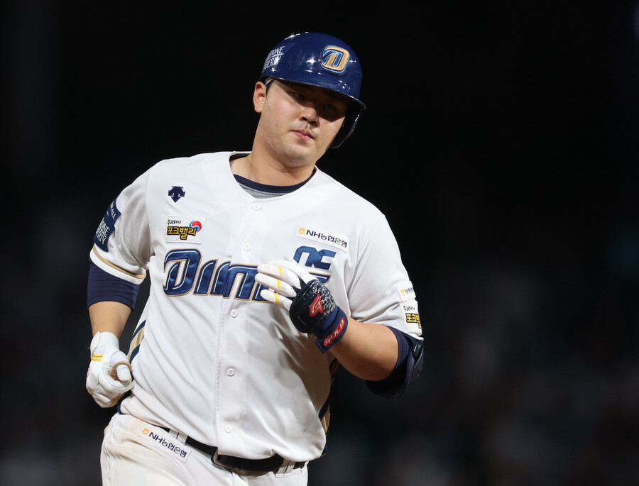 양의지 방망이 받더니 등번호도 후계자, 비시즌 훈련도 같이…NC 국대 포수 김형준 "보기에 예뻐서" - Kollo